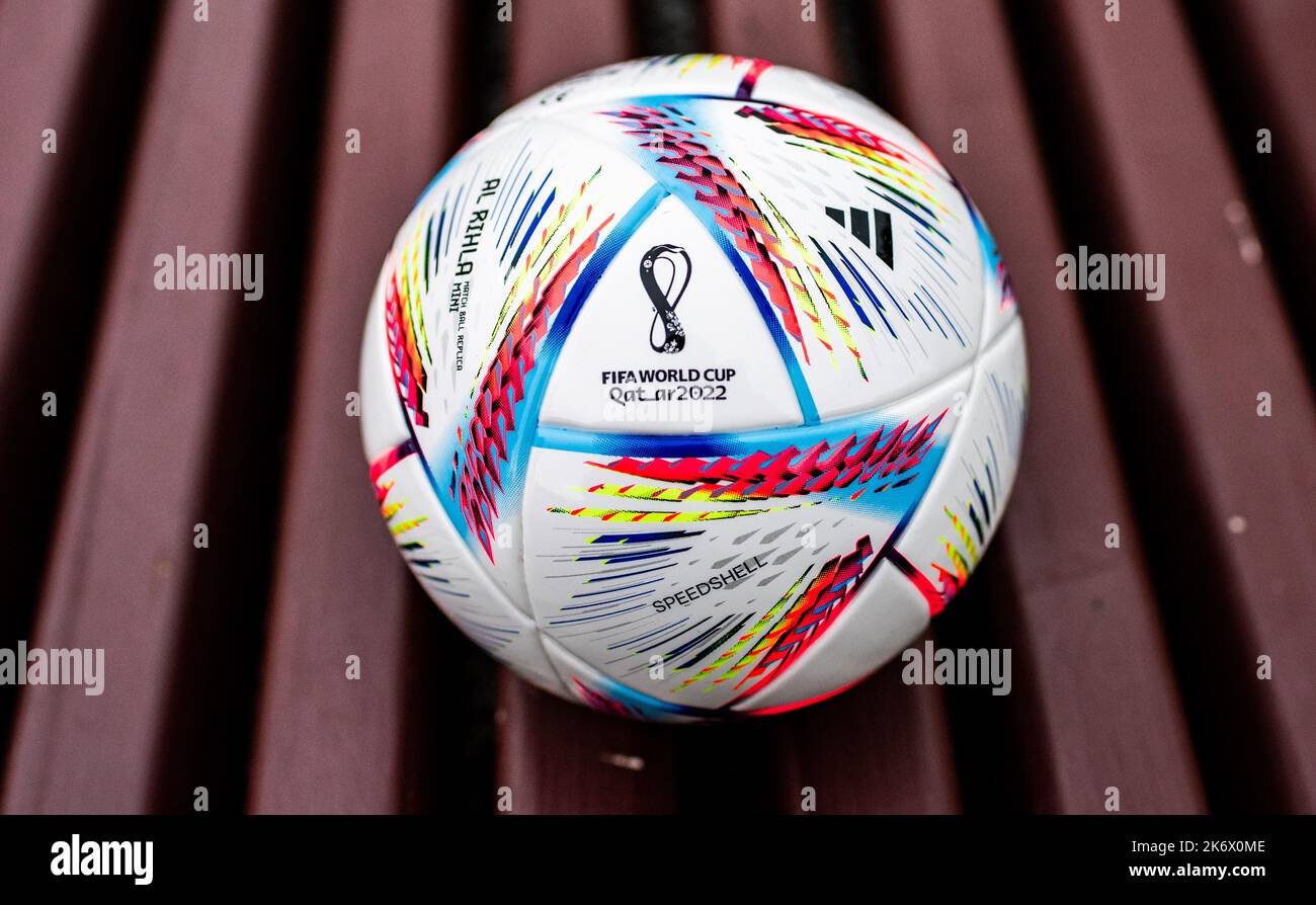 25. September 2022, Doha, Katar, der offizielle Ball der FIFA Fußball ...