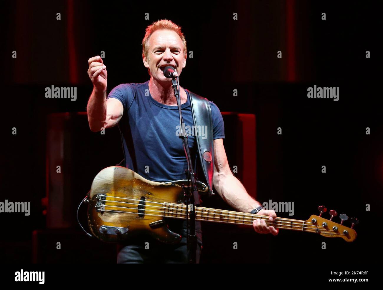 Sting gig show -Fotos und -Bildmaterial in hoher Auflösung – Alamy