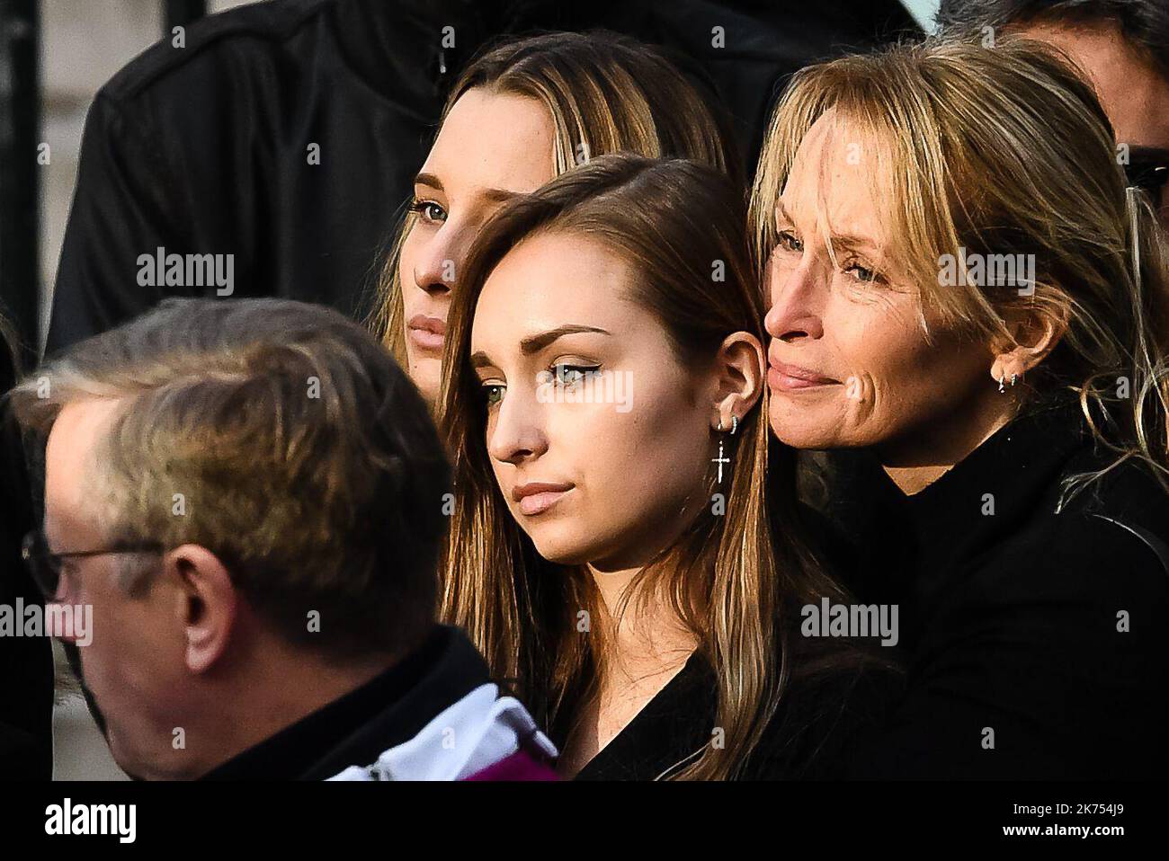 Am 9.. Dezember 2017 - Johnny Hallyday mit Rock-Star Funeral in Paris ...