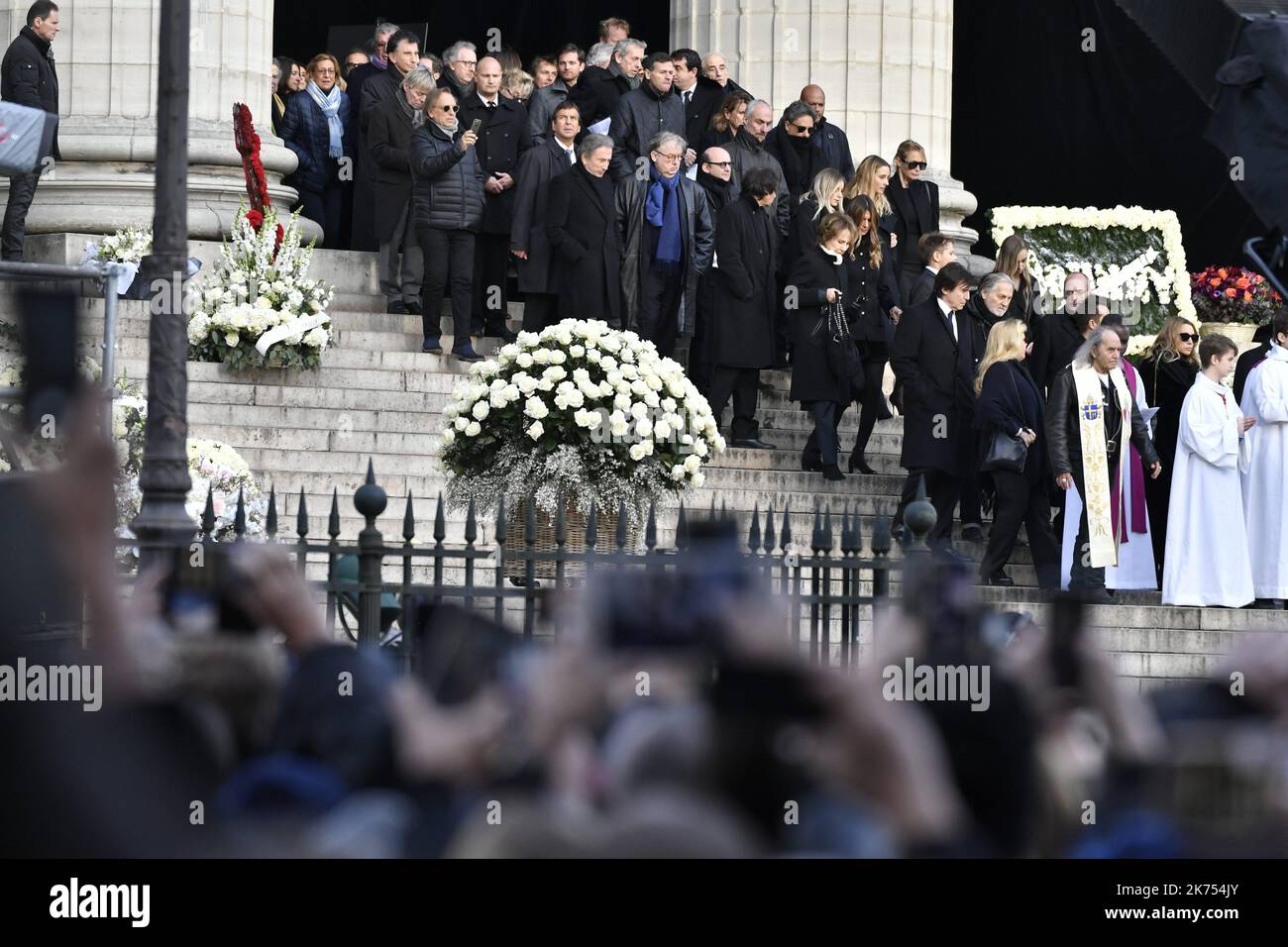 Am 9.. Dezember 2017 - Johnny Hallyday mit Rock-Star Funeral in Paris ...