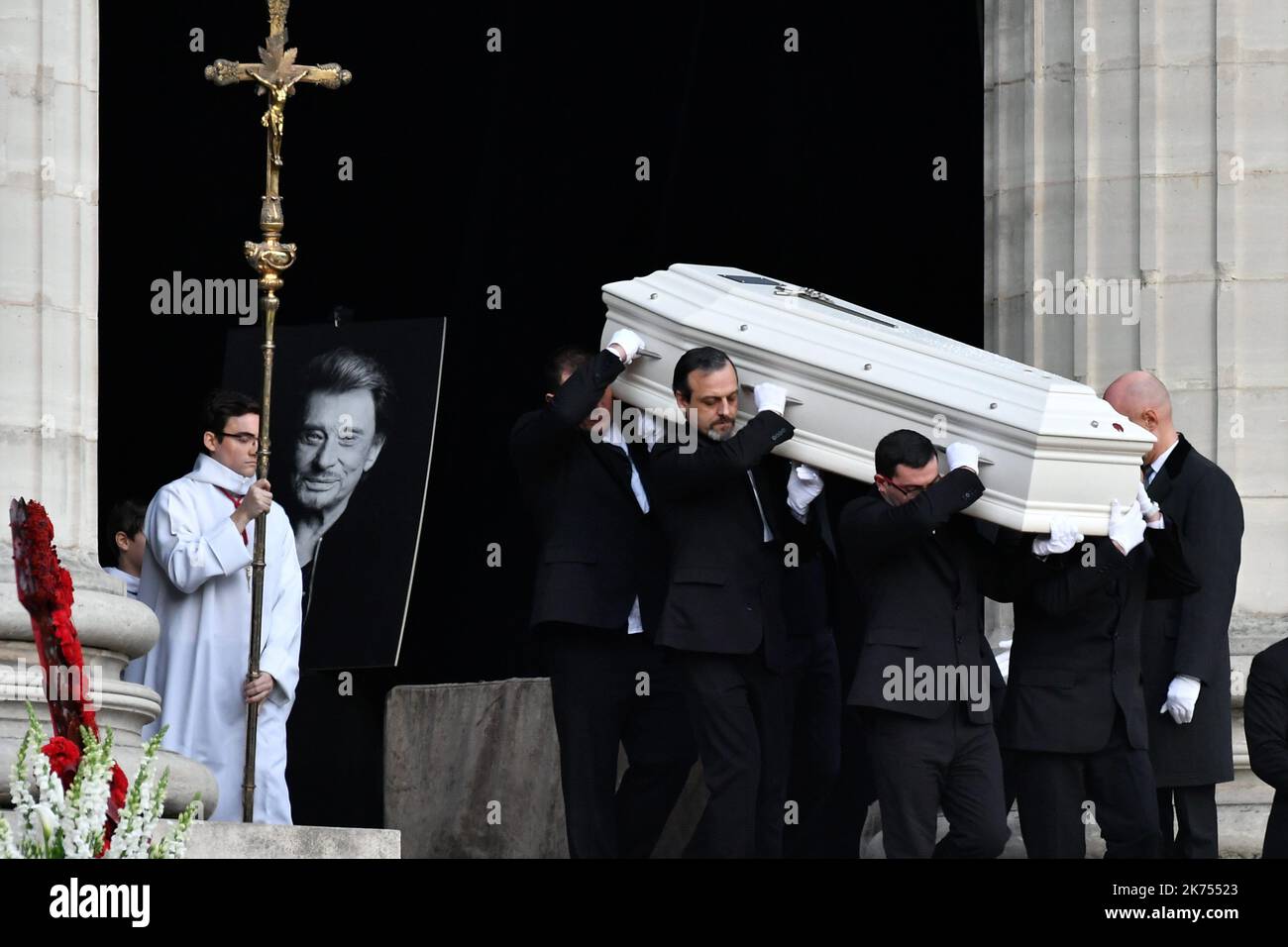 Am 9.. Dezember 2017 - Johnny Hallyday mit Rock-Star Funeral in Paris ...