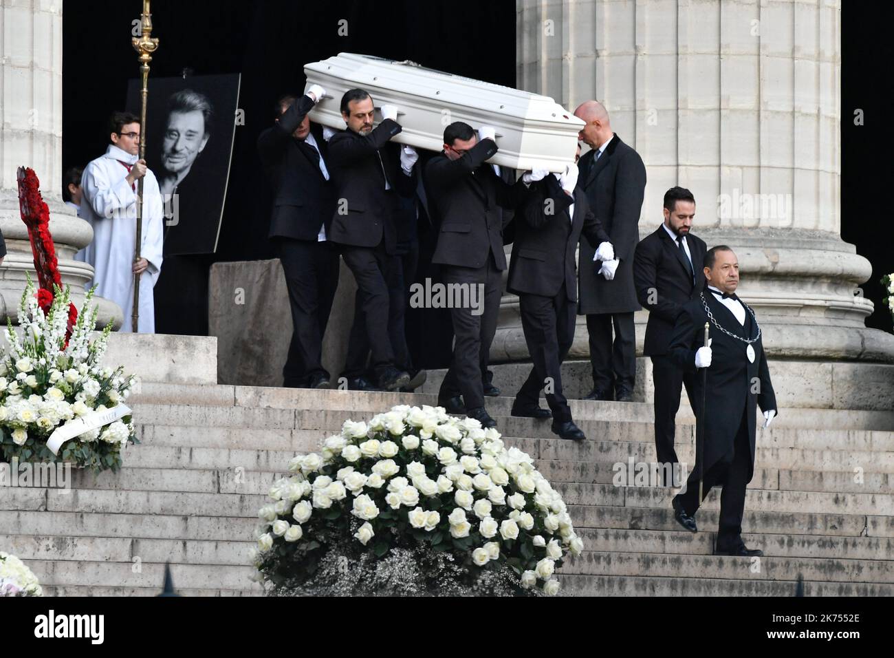 Am 9.. Dezember 2017 - Johnny Hallyday mit Rock-Star Funeral in Paris ...