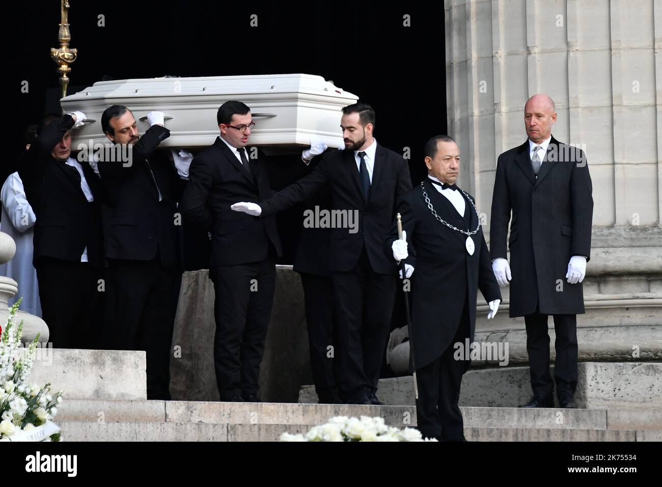 Am 9.. Dezember 2017 - Johnny Hallyday mit Rock-Star Funeral in Paris ...