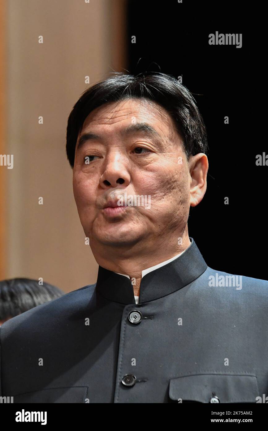 Die Bürgermeisterin von Paris, Anne Hidalgo, und ZHAI Jun, Chinas ...