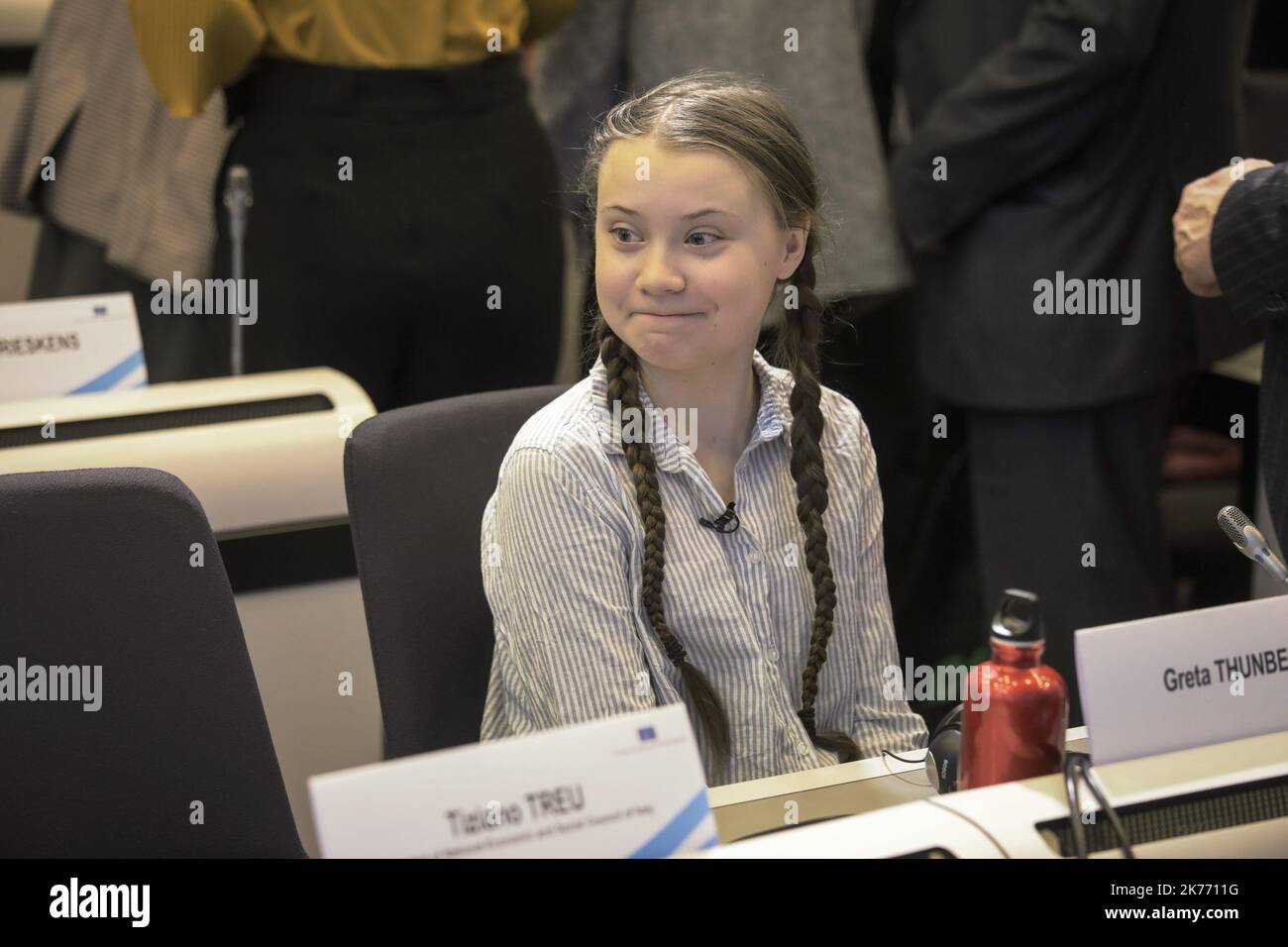 Greta Thunberg, eine schwedische politische Aktivistin, die sich für ... Greta Thunberg, eine schwedische politische Aktivistin, die sich für ...