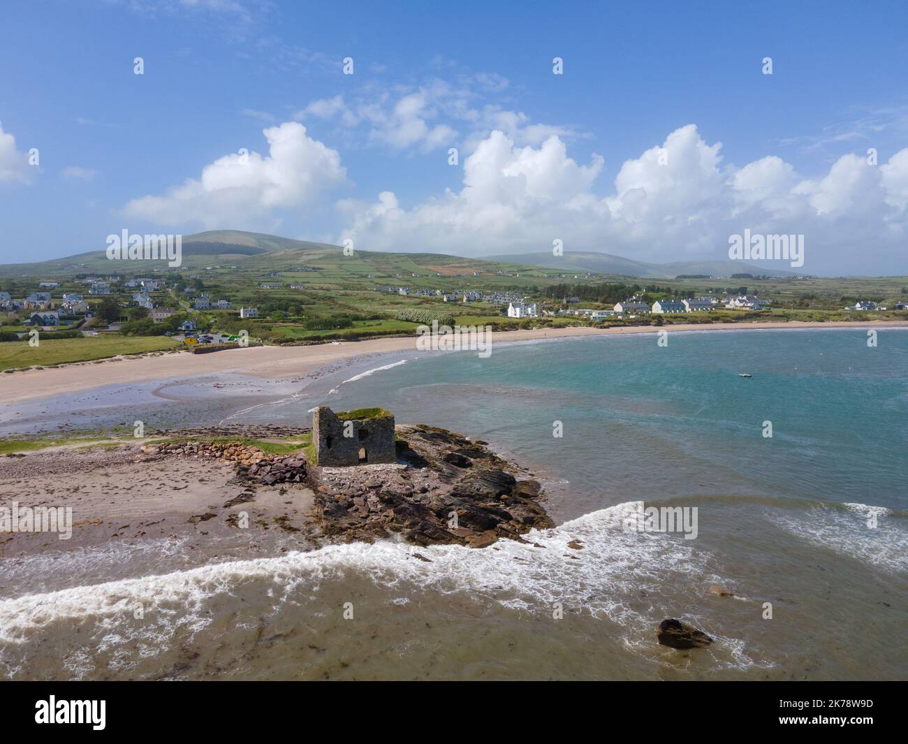 Blaue flagge strand grafschaft kerry -Fotos und -Bildmaterial in hoher ...