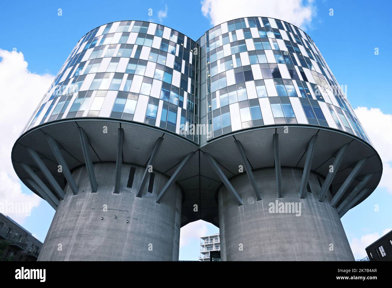 Portland towers kopenhagen -Fotos und -Bildmaterial in hoher Auflösung ...
