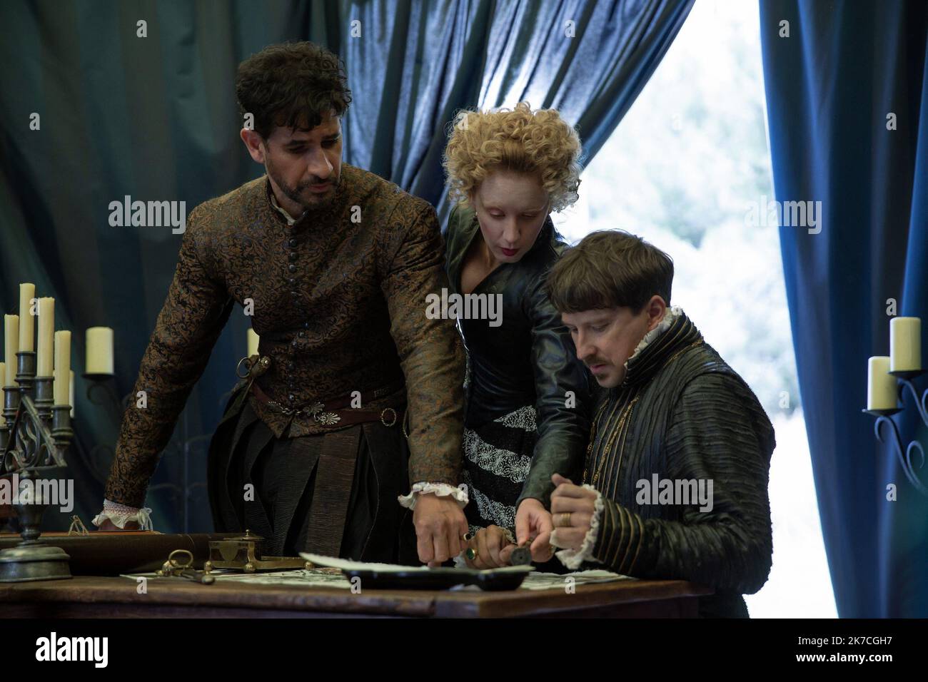 DIE SCHLANGENKÖNIGIN, von links: Raza Jaffrey als Francois de Guise ...