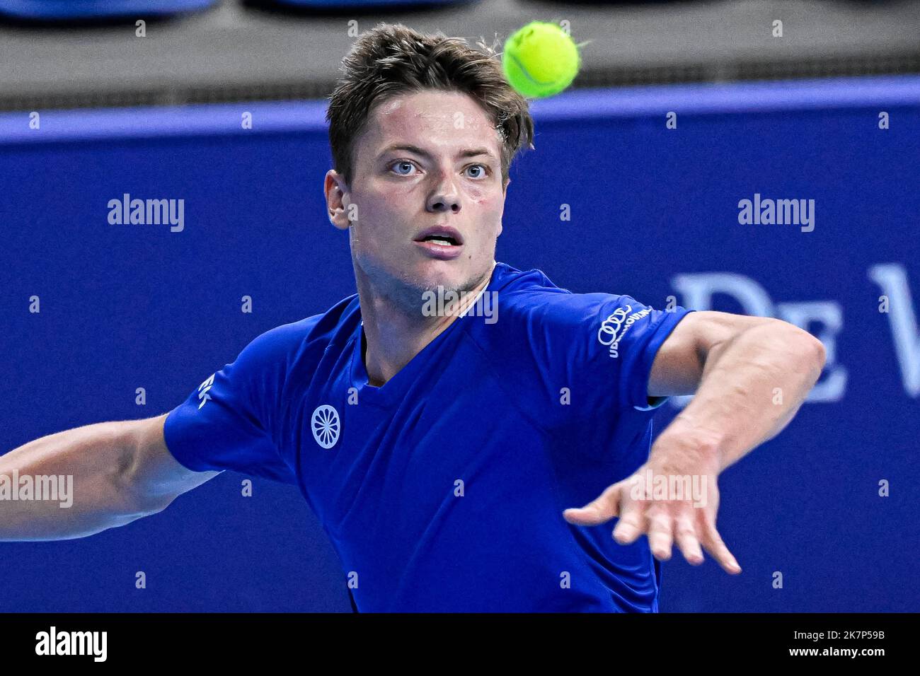 Der Niederländer Tim Van Rijthoven, der am Dienstag, dem 18. Oktober ...