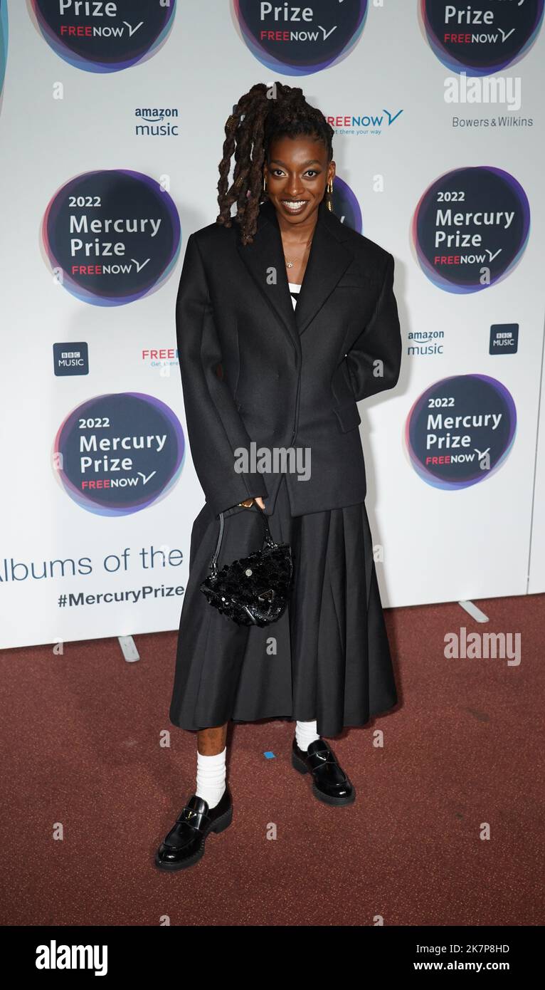 Little Simz nimmt an der Mercury Prize 2022 Awards Show auf der Eventim ...