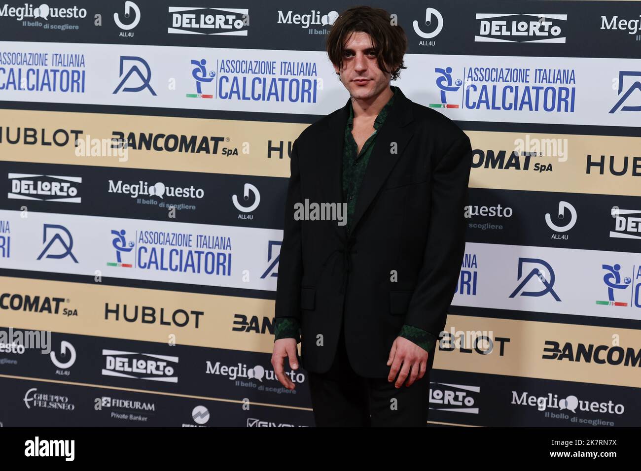 Rkomi leben -Fotos und -Bildmaterial in hoher Auflösung – Alamy