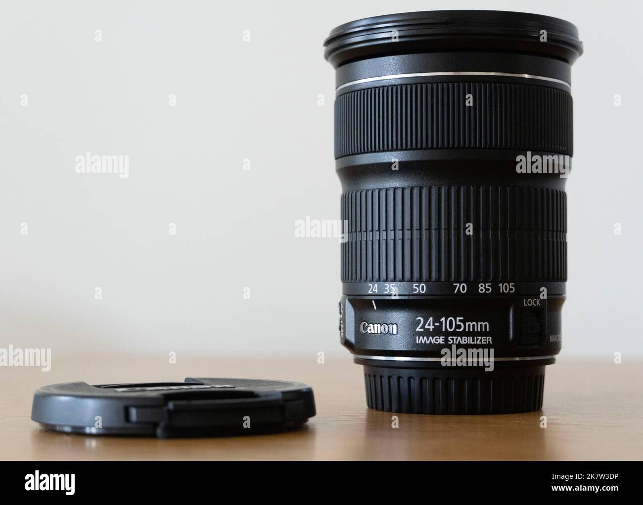 24 105mm -Fotos und -Bildmaterial in hoher Auflösung – Alamy