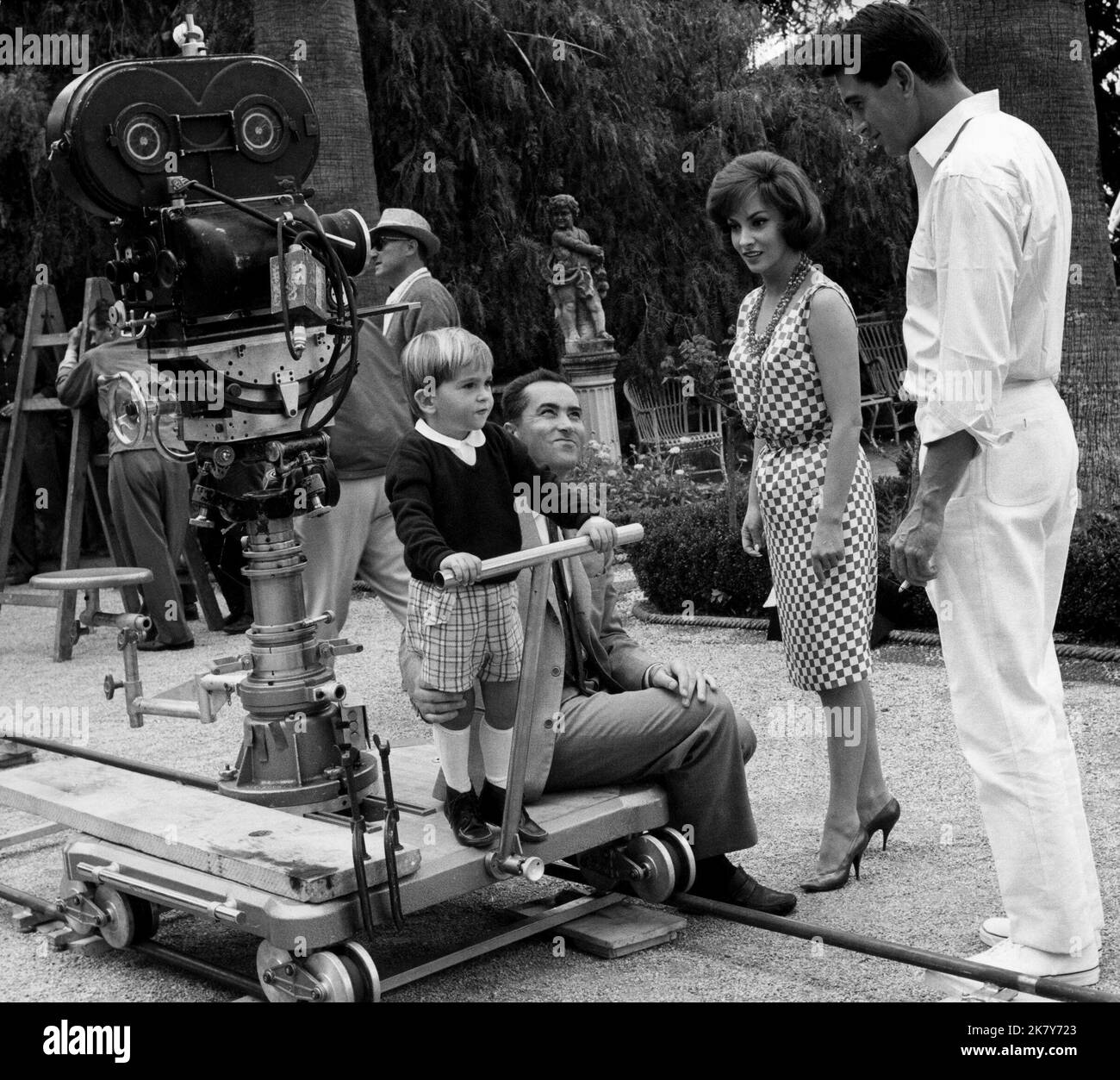 Come september gina lollobrigida Schwarzweiß-Stockfotos und -bilder - Alamy