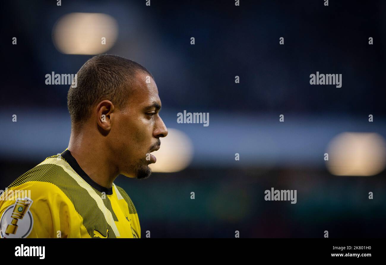 Hannover, 19.10.2022, DFB Pokal Donyell Malen (BVB) Hannover 96 ...