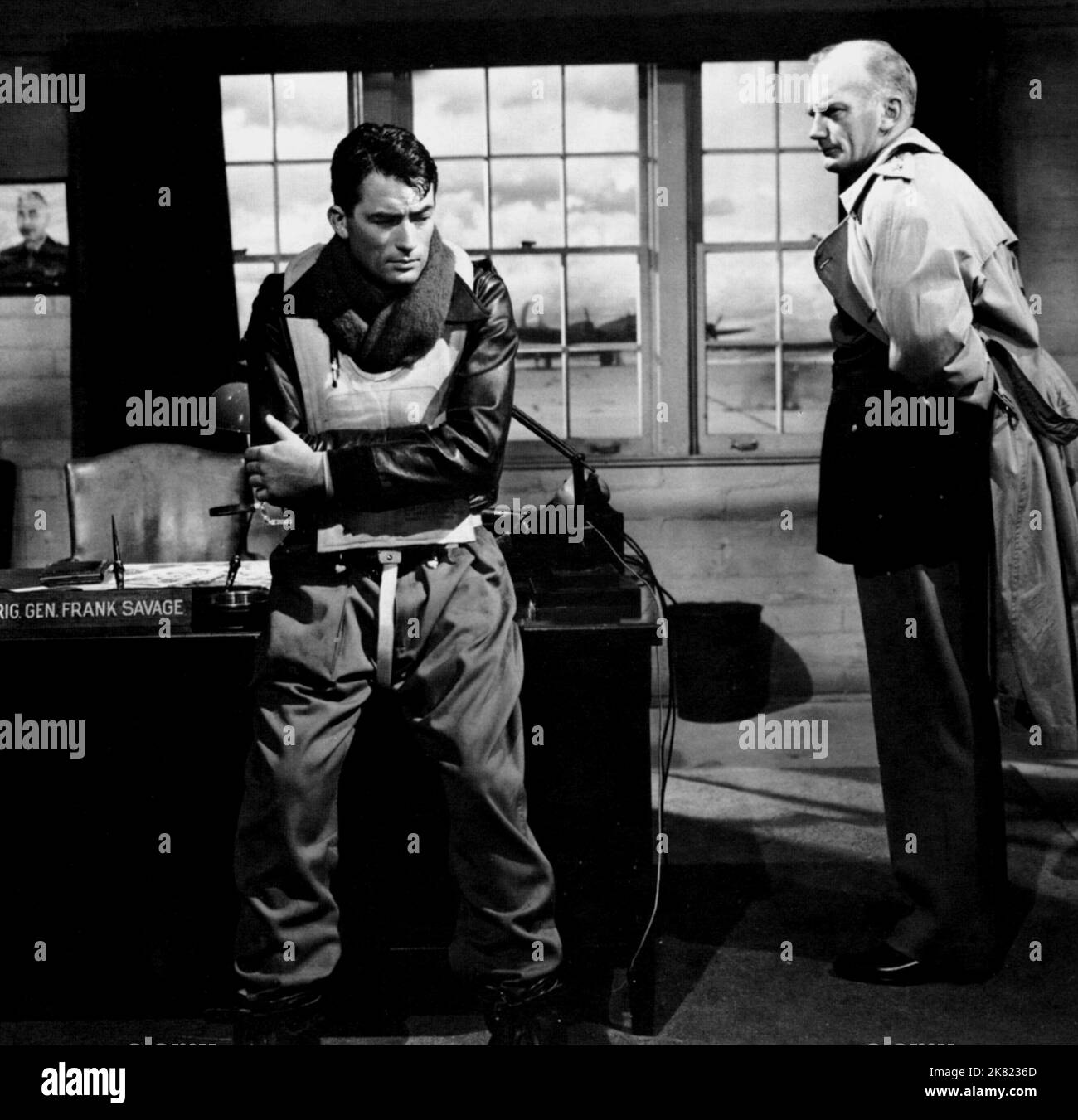 Szene mit Gregory Peck Film: Twelve O'Clock High (1949) Charaktere: MIT ...