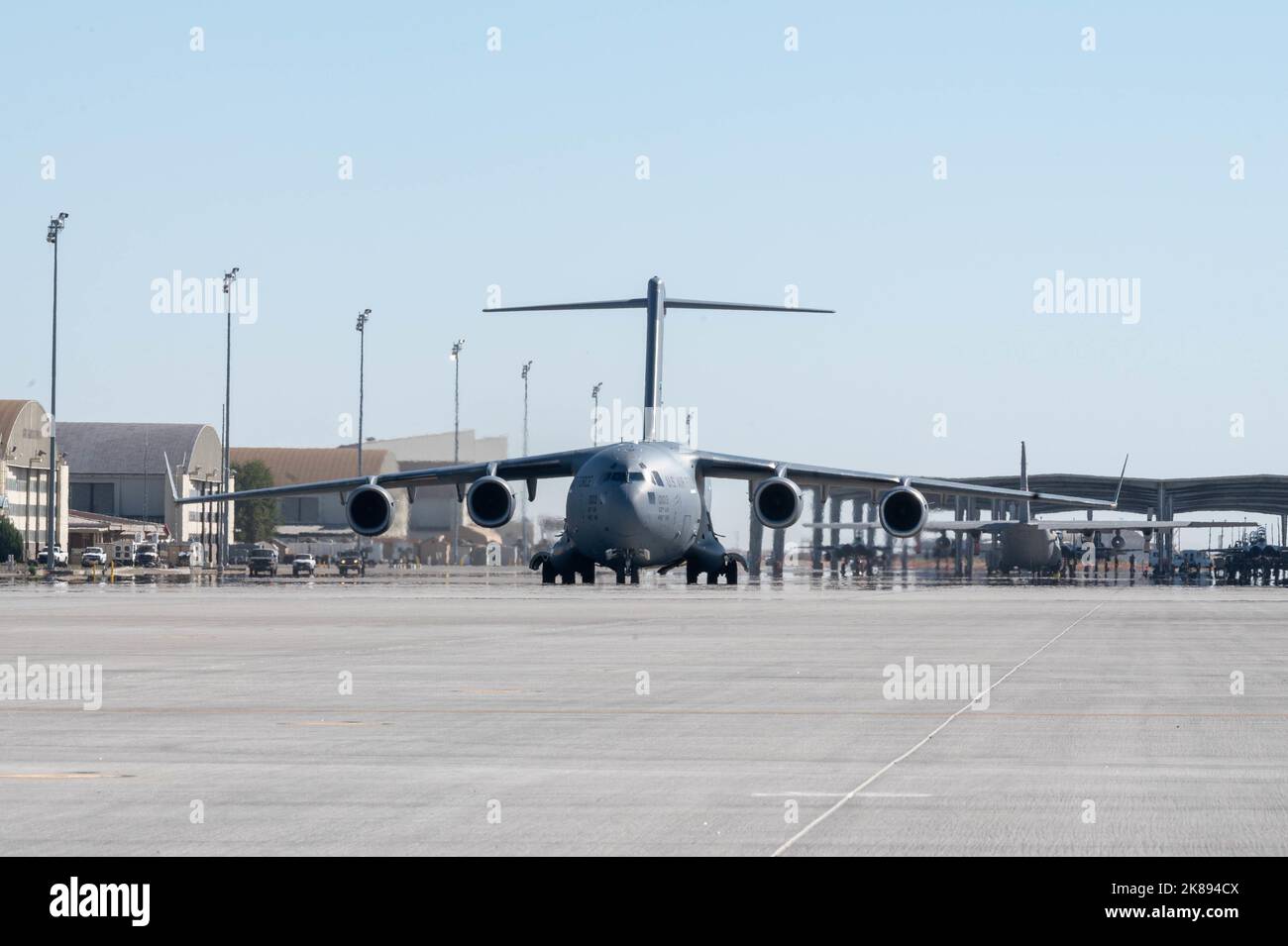 Ein C-17 Globemaster III vom 62d Airlift Wing, Joint Base Lewis-McChord ...