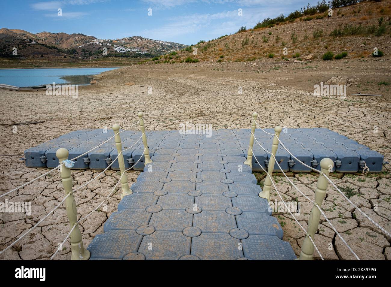übernutzung der wasserressourcen -Fotos und -Bildmaterial in hoher ...