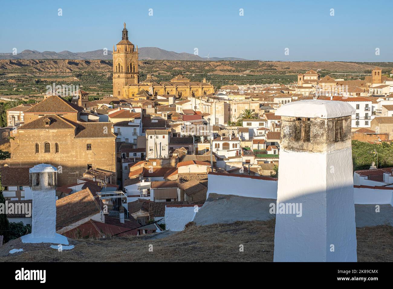 Guadix schornsteine -Fotos und -Bildmaterial in hoher Auflösung – Alamy
