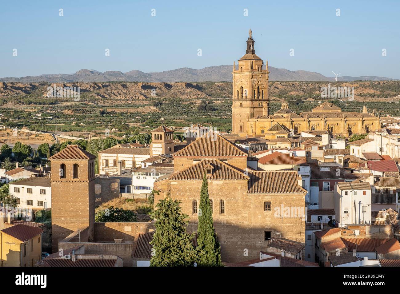 Guadix schornsteine -Fotos und -Bildmaterial in hoher Auflösung – Alamy