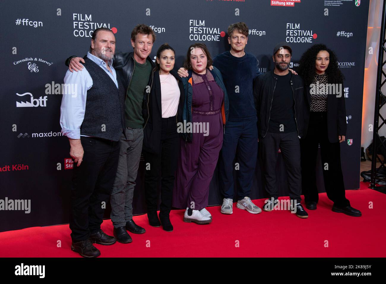 Von links: Felix VOERTLER, Vortler, Schauspieler, Maxim MEHMET ...