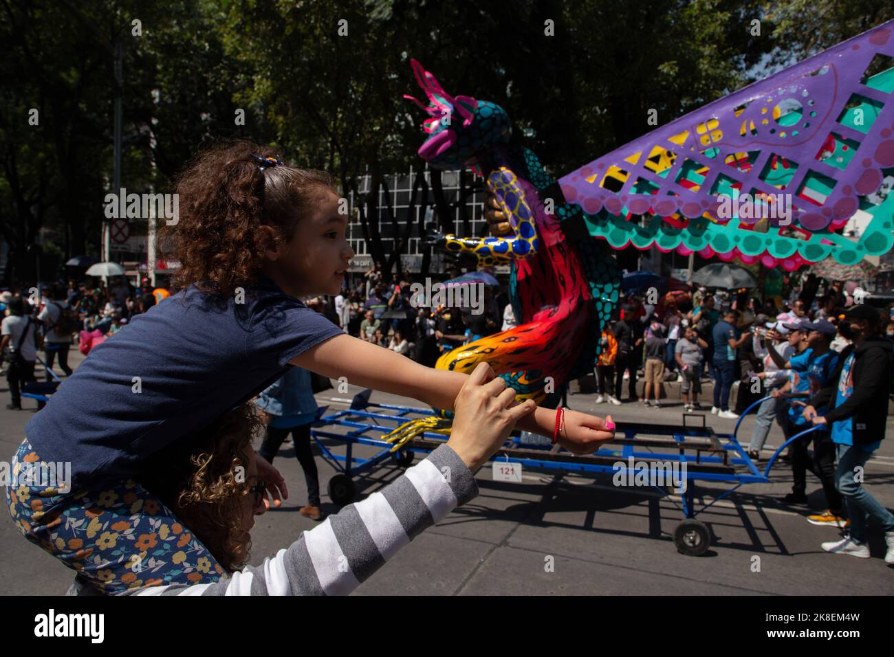 Alebrijes aus pappe -Fotos und -Bildmaterial in hoher Auflösung – Alamy