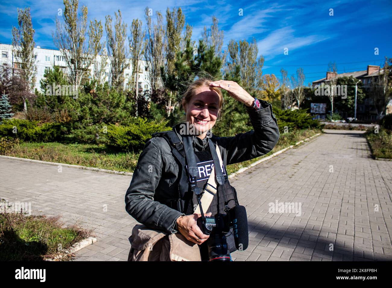 Portrait der herausragenden Journalistin und Fotografin Lenka ...