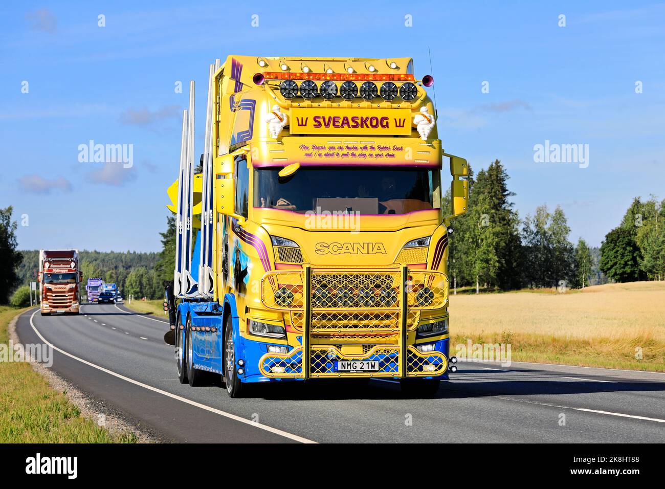 Kundenspezifische gelb blau Scania R650 Holz LKW Jahr 2021 von Swenke ...