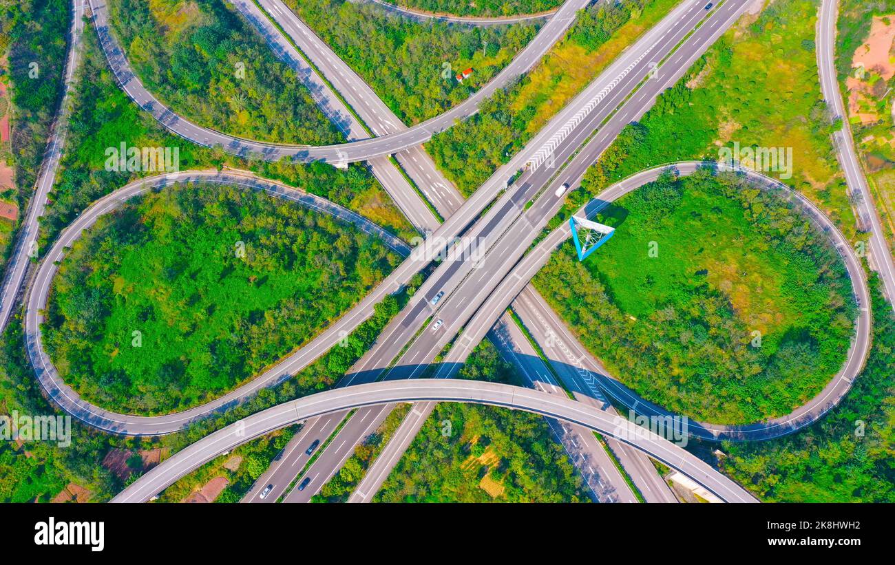 CHONGQING, CHINA - 21. OKTOBER 2022 - eine Luftaufnahme der ...