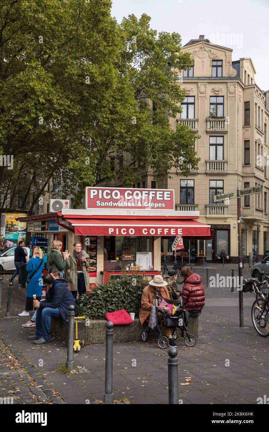 Neusser strasse -Fotos und -Bildmaterial in hoher Auflösung – Alamy