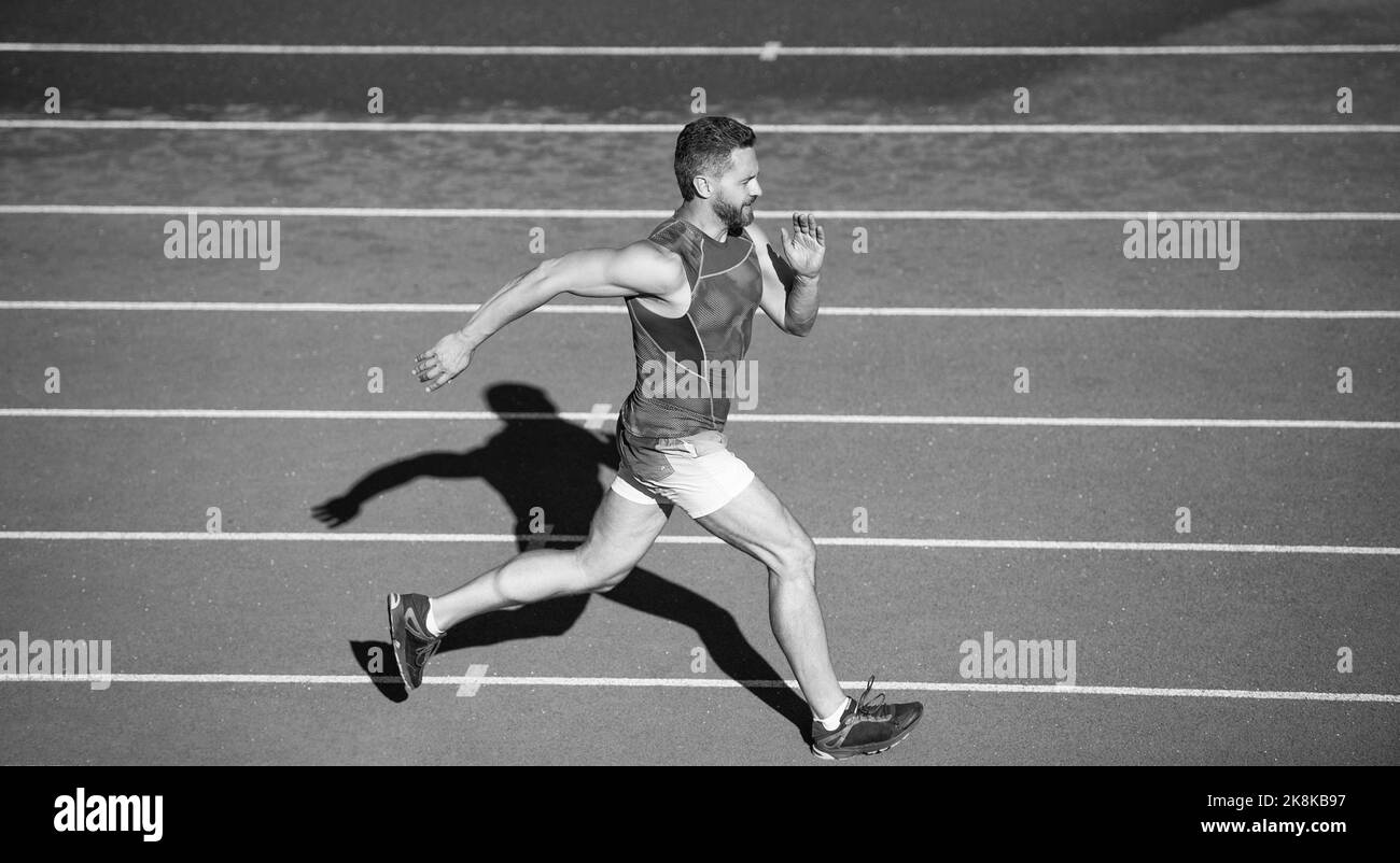 Schneller brecher Schwarzweiß-Stockfotos und -bilder - Alamy