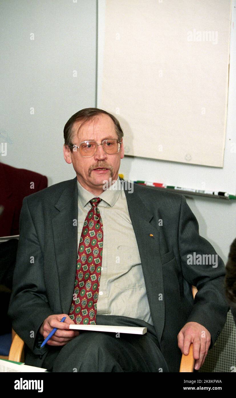 Oslo 19950208 ceo tormod hermansen in telenor foto -Fotos und ...