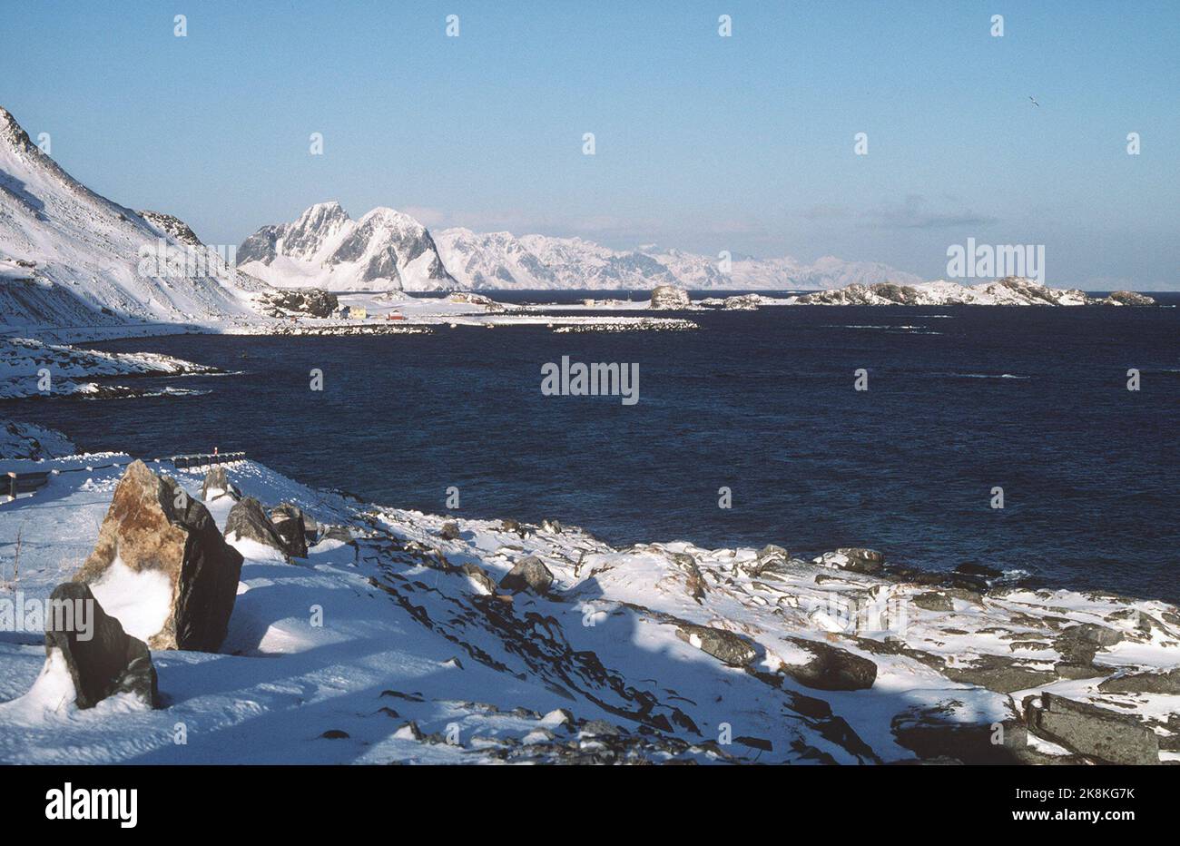 Winterhoch lofotfjell im hintergrundfoto -Fotos und -Bildmaterial in ...