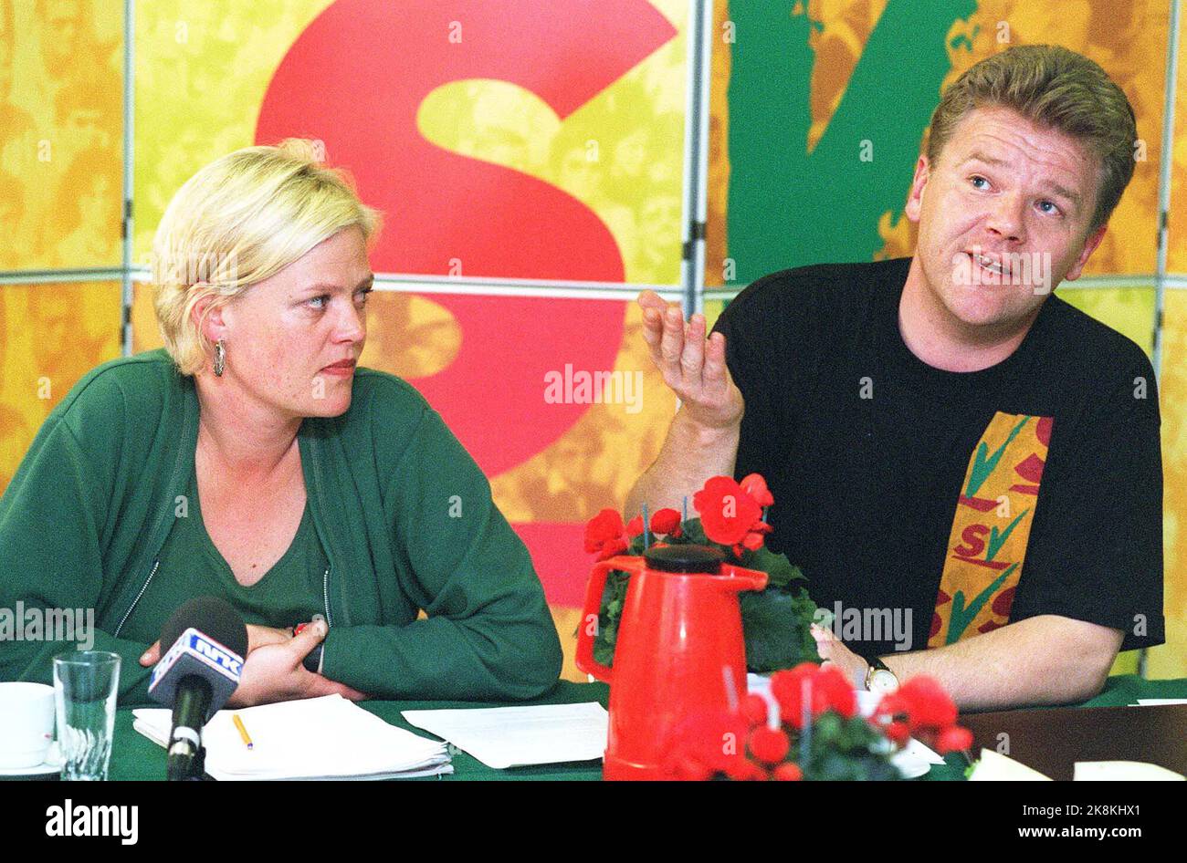 Helge hansen ntb politische parteien -Fotos und -Bildmaterial in hoher ...