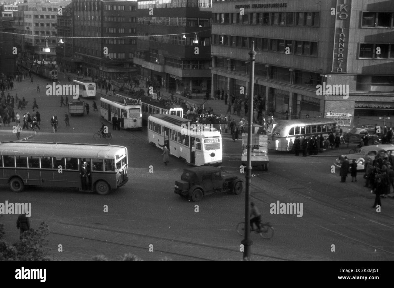 WW2 Oslo 19420925 Oslo bombardiert. Chaos in den Straßen von Oslo. Die ...