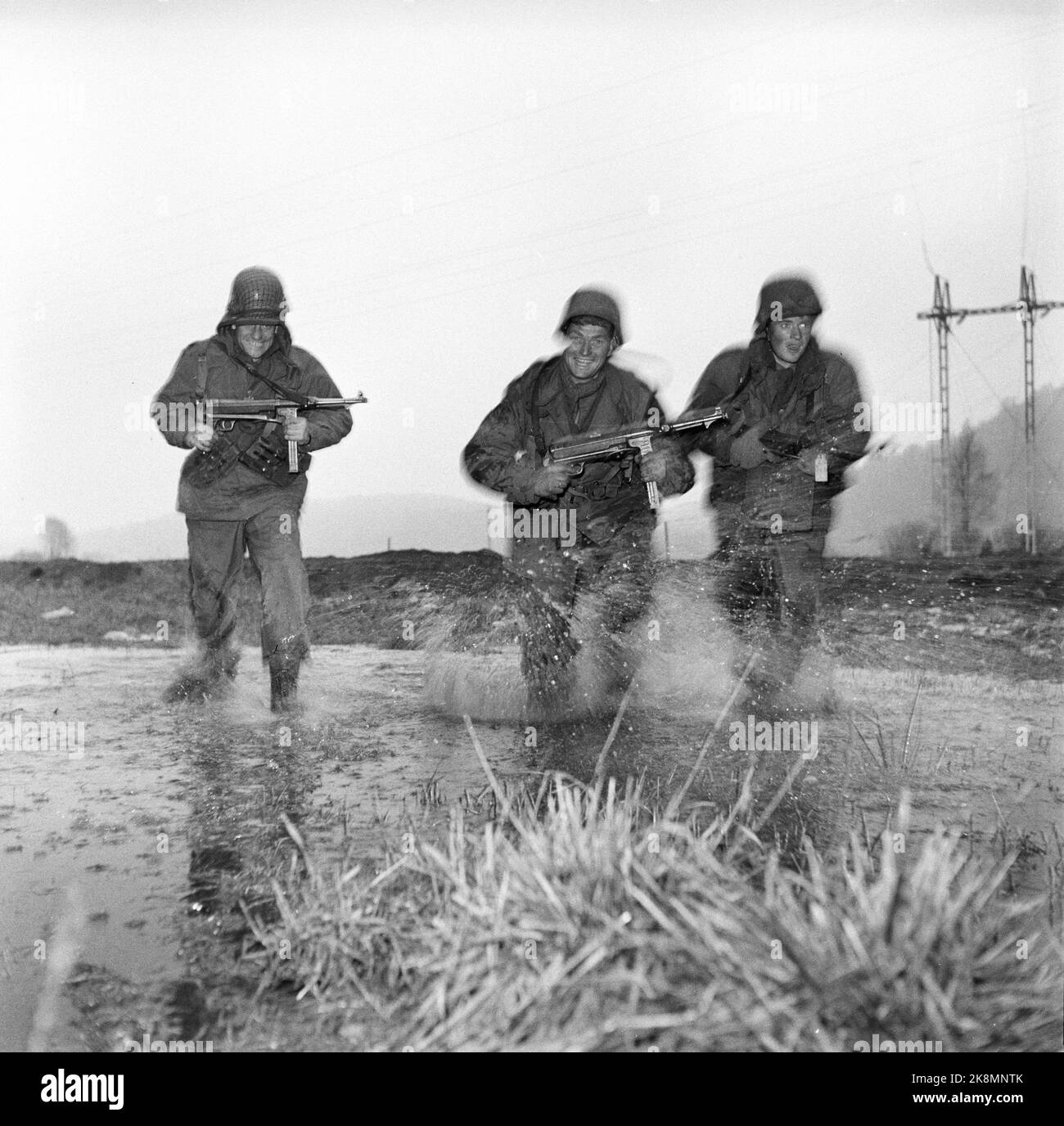 Vestfold 1952115. Die erste Militärübung in Norwegen in der ...