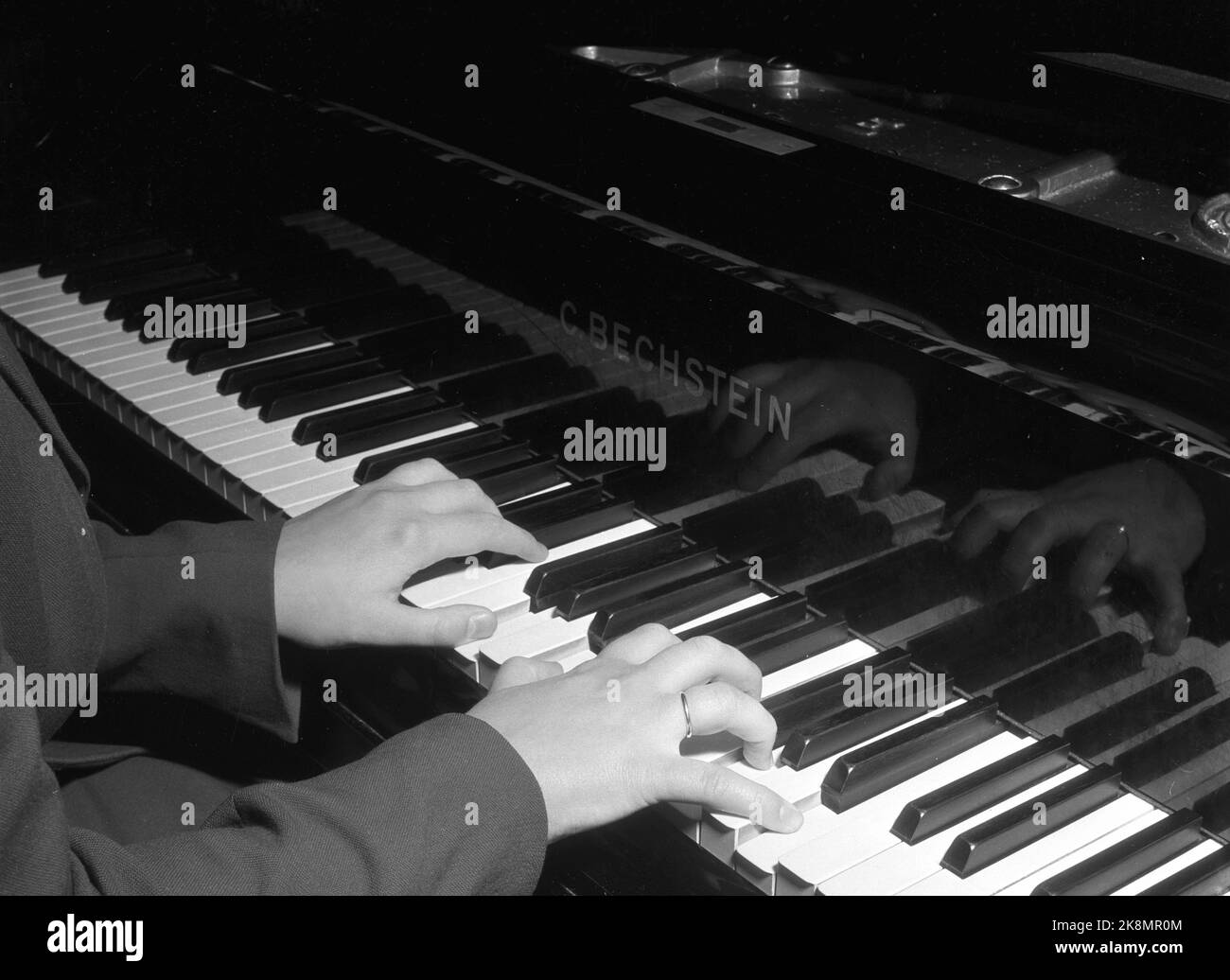 Eva knardahl -Fotos und -Bildmaterial in hoher Auflösung – Alamy