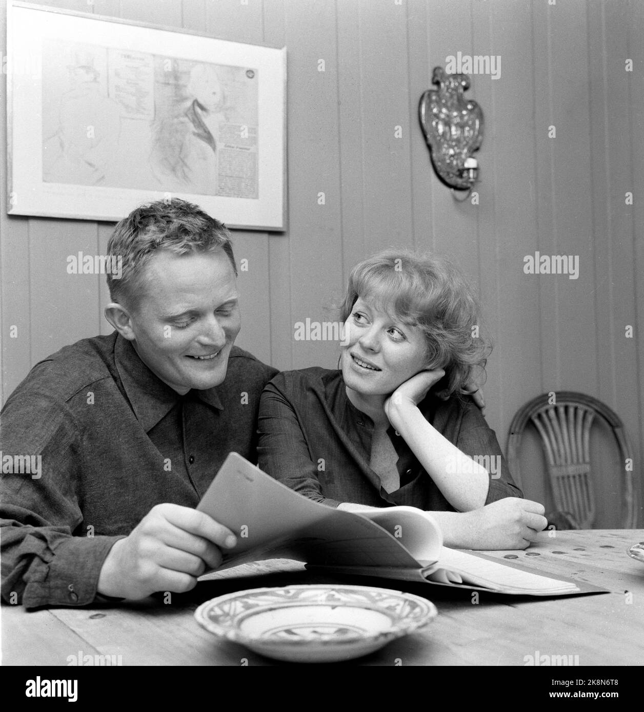 Hier zu kari diesem foto Schwarzweiß-Stockfotos und -bilder - Alamy