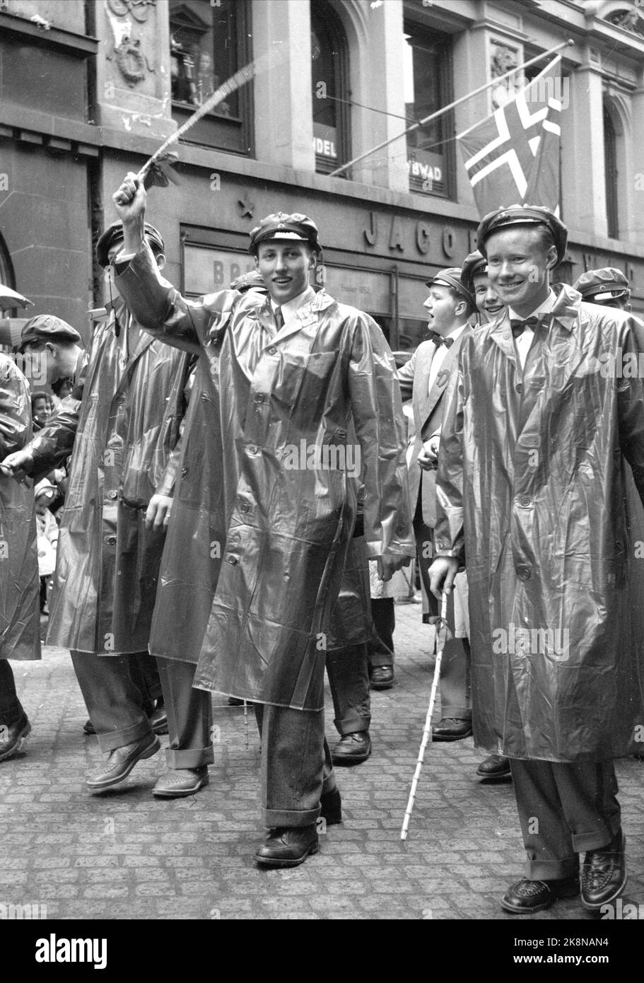 Prinz harald im russischen zugfoto -Fotos und -Bildmaterial in hoher ...