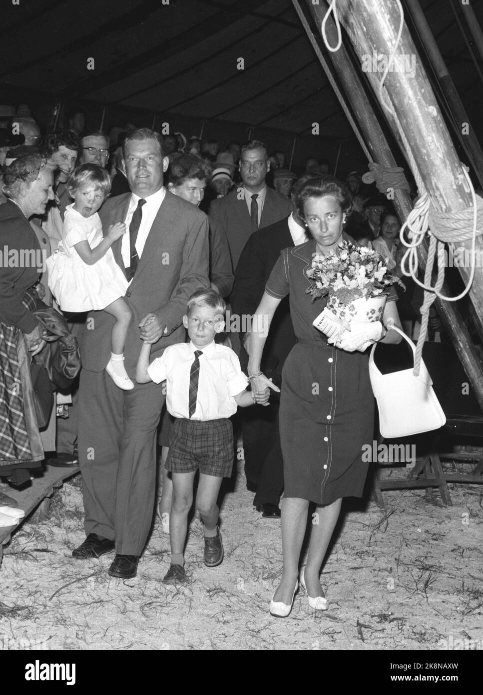 Erling lorentzen und ingeborg lorentzen foto -Fotos und -Bildmaterial ...