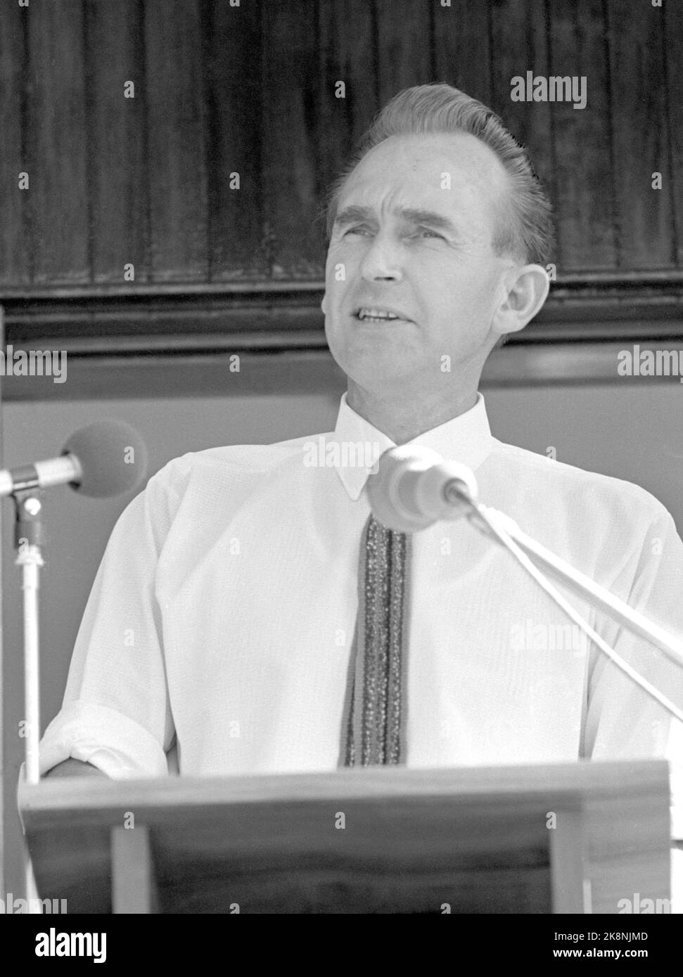 Oslo - Lillehammer, September 1969. Wahlkampf auf Skinner - vgs wählte ...