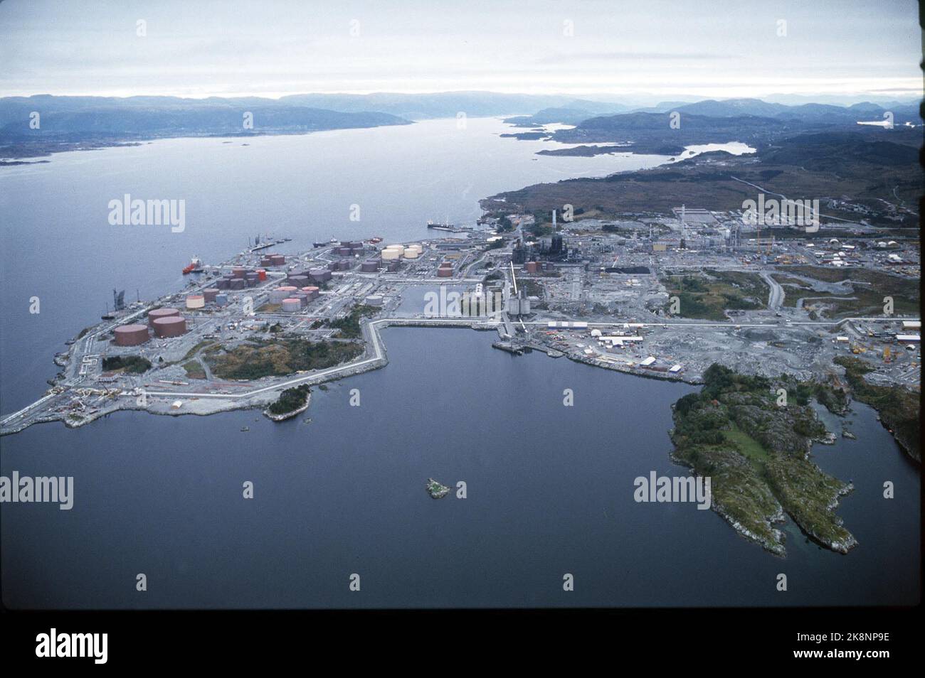 Mongstad 1987: Der Ölschiedsrichter in Mongstad, Übersicht. Foto: Bjørn ...