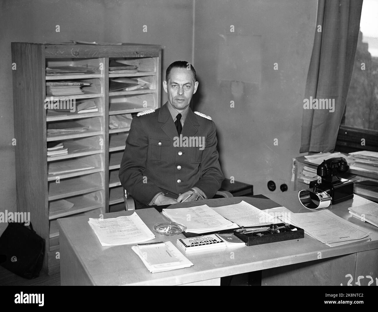 WW2 Oslo 19420428 der Leiter des Arbeiterdienstes, Stellvertretender ...