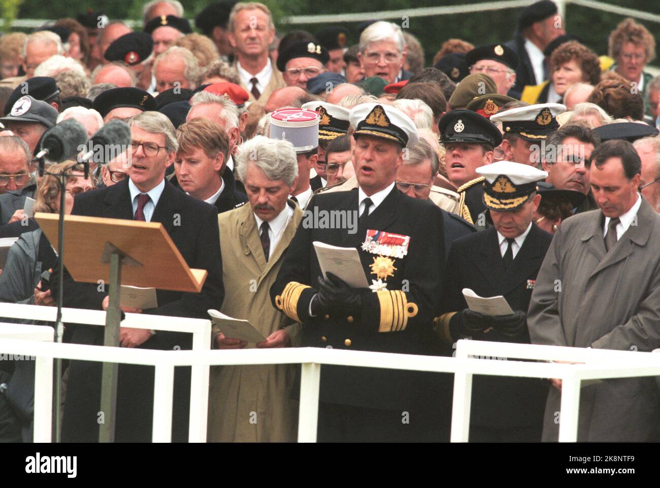 Vor 50 jahren d day in der normandie hier sehen wir ein foto -Fotos und ...