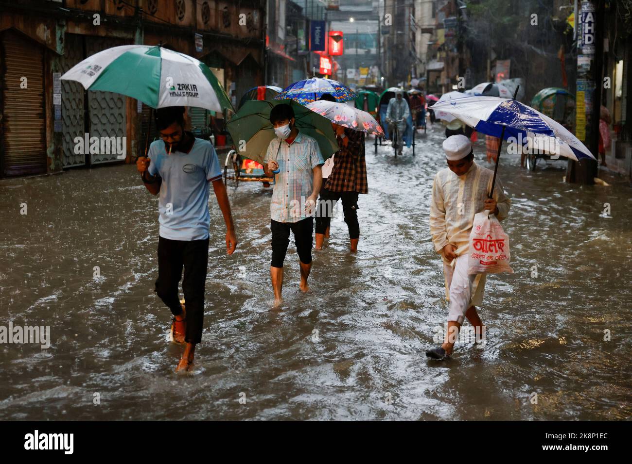 Zyklon sitrang -Fotos und -Bildmaterial in hoher Auflösung – Alamy