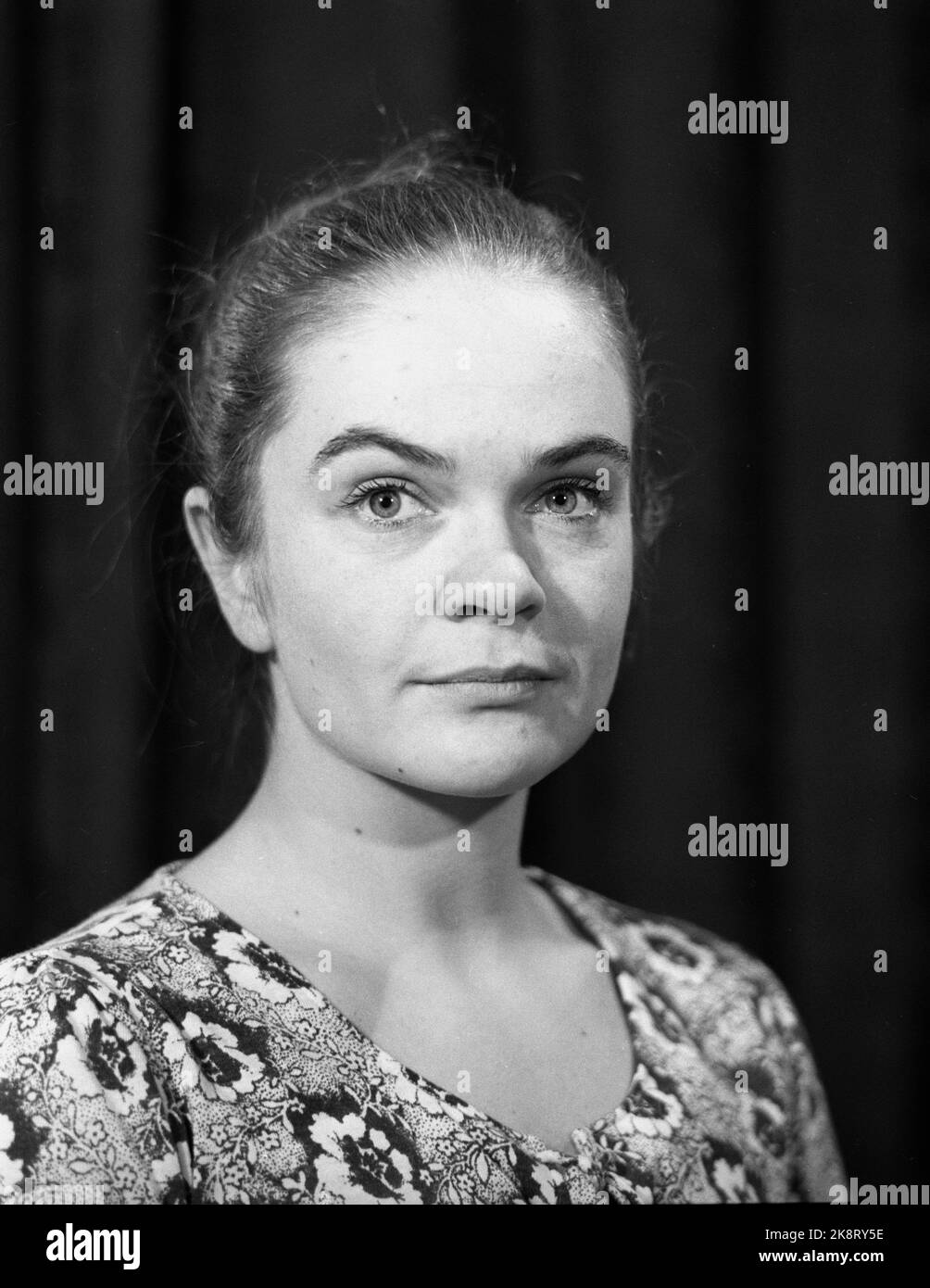 Oslo Januar 1971 Schauspielerin Anne Marit Jacobsen, fotografiert kurz ...