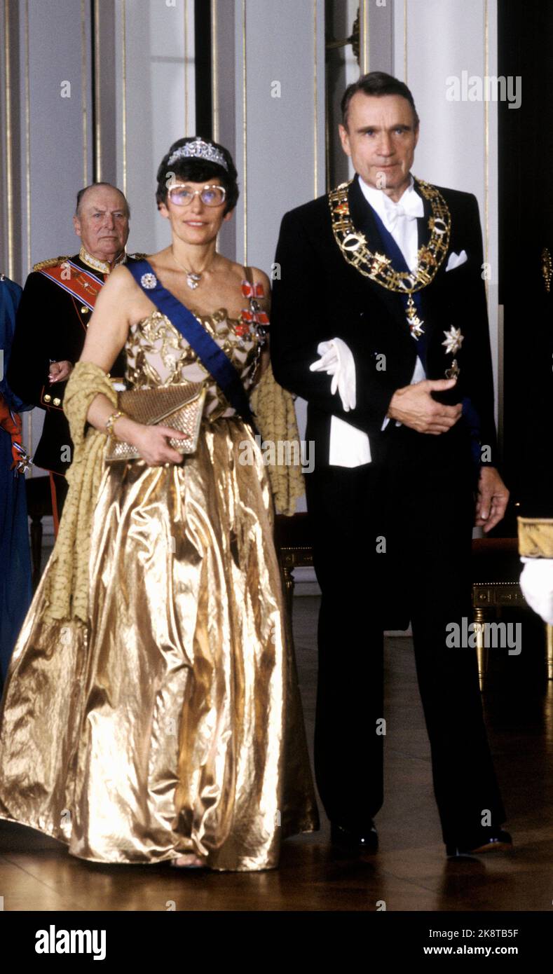 Oslo 8. März 1983. Finnlands Premierminister Mauno Koivisto ist zu ...