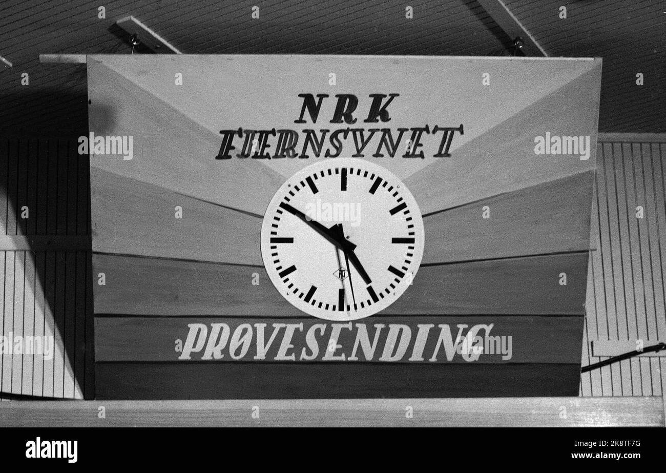 Im nrk fernsehen -Fotos und -Bildmaterial in hoher Auflösung – Alamy