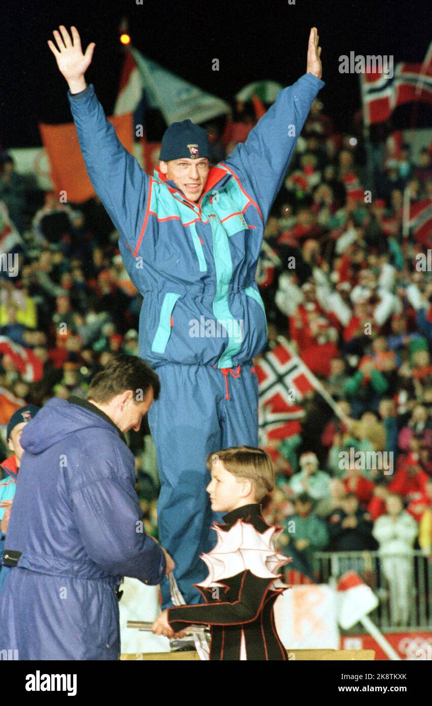 Siegerehrung olav koss jubelt nach dem 1500er siegesfoto -Fotos und ...