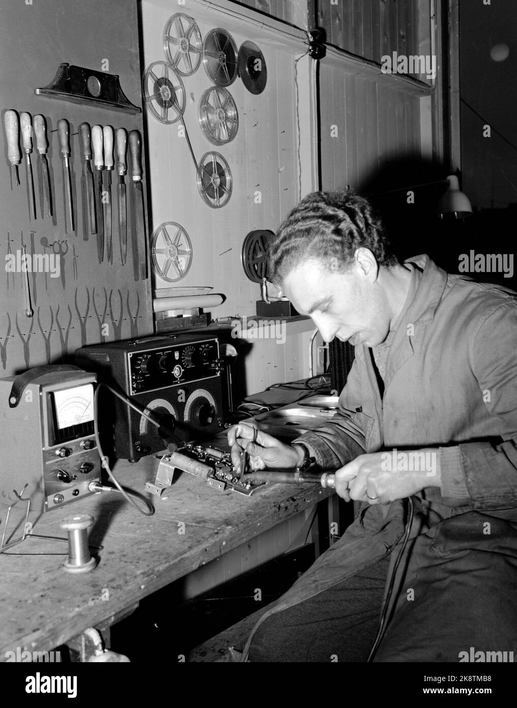 Oslo Dezember 1949. Das Magnetophon wird in Norwegen eingeführt. Es ist ...