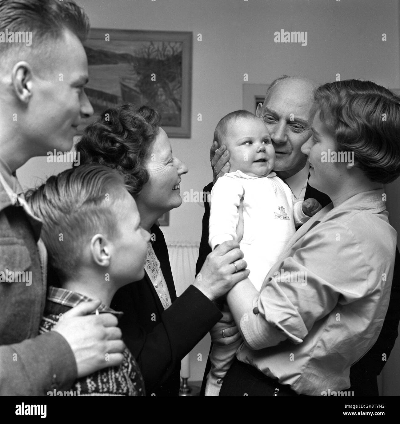 Werna gerhardsen foto -Fotos und -Bildmaterial in hoher Auflösung – Alamy